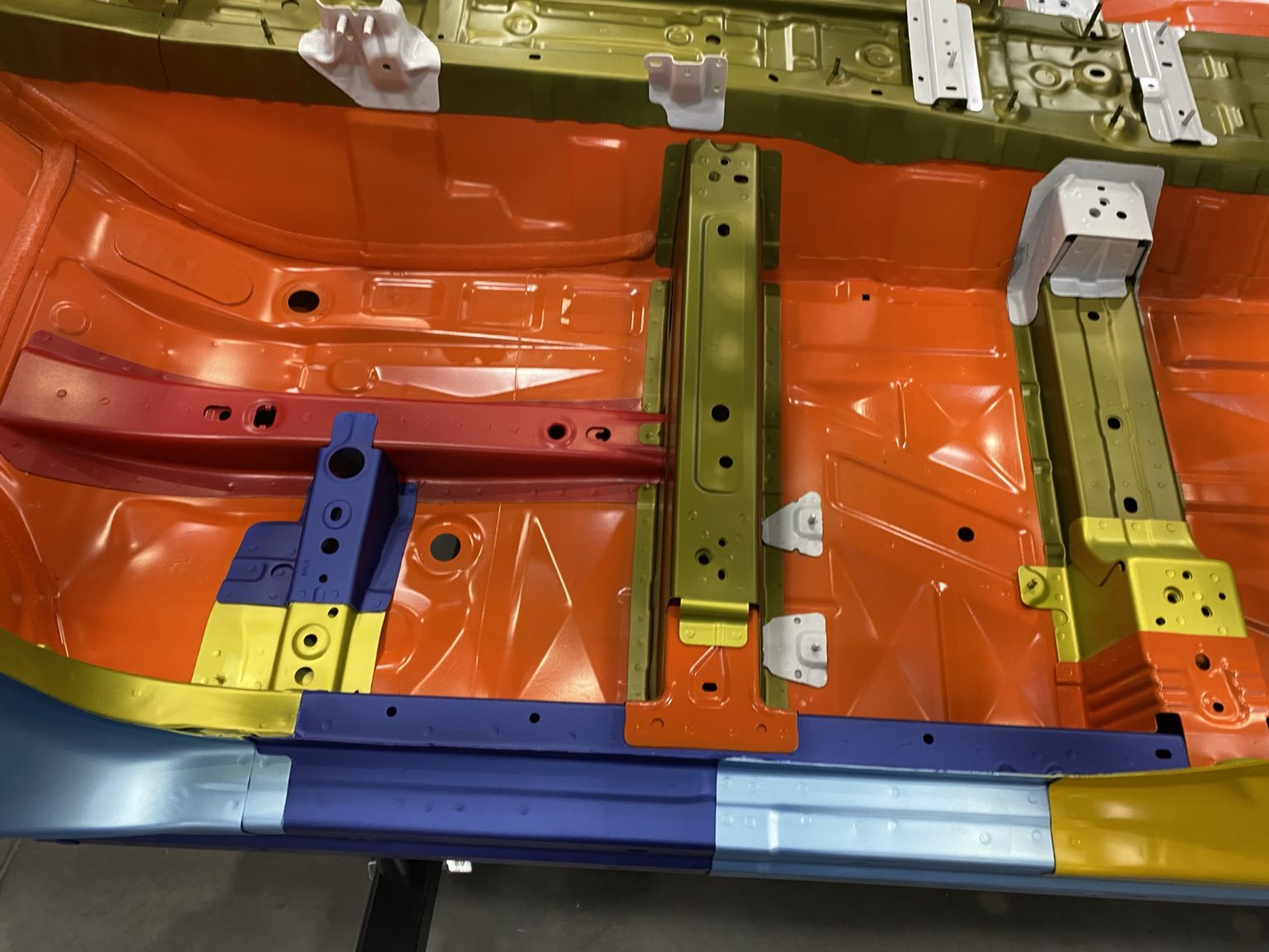 2022 Nissan Rogue Body Structure - Boron Extrication