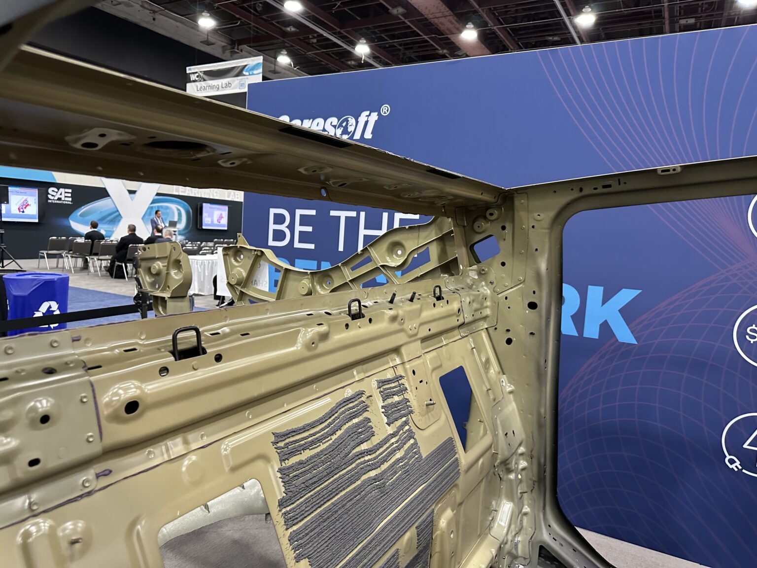 Tesla Cybertruck Body Structure Extrication (25) - Boron Extrication