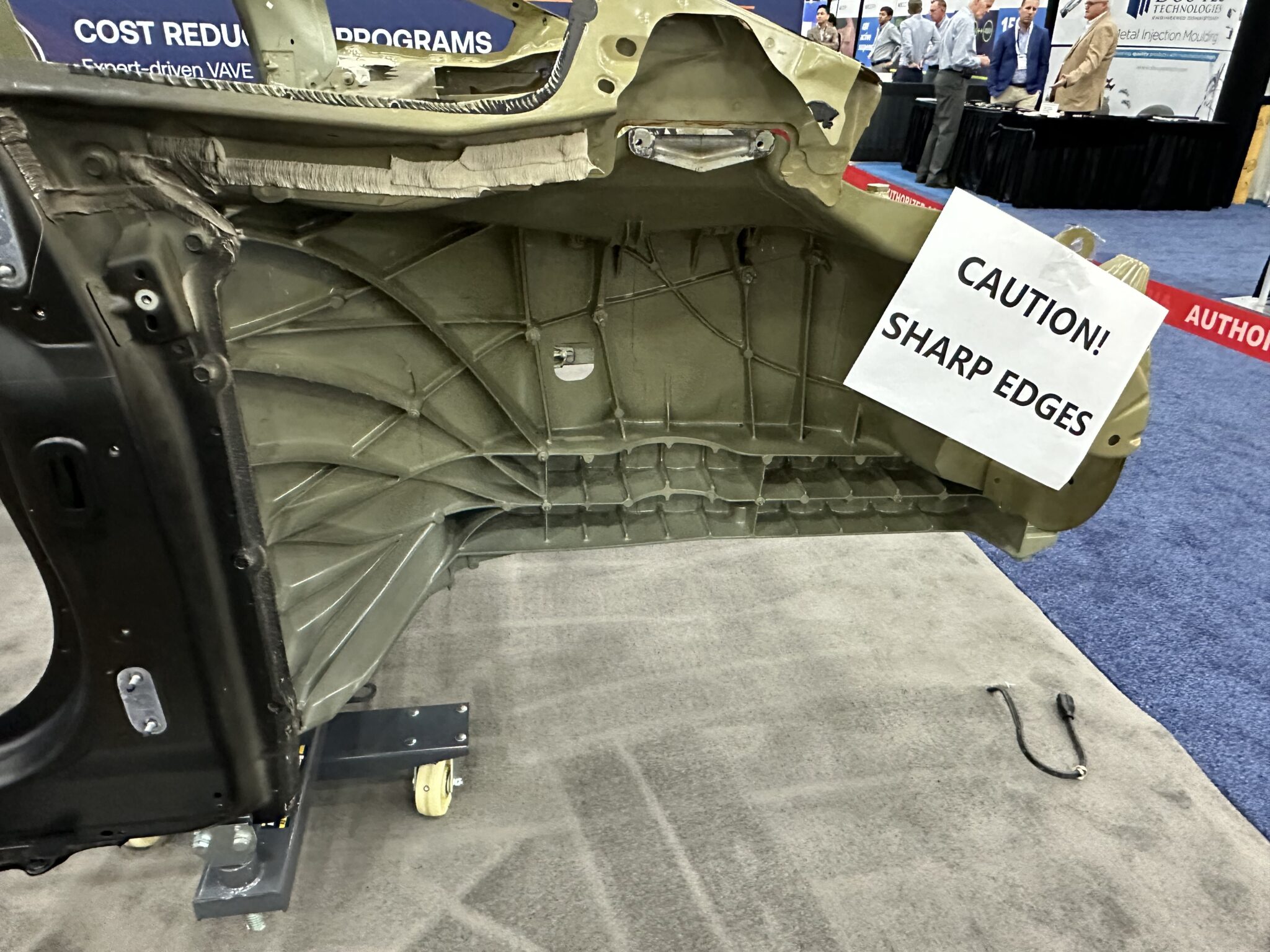 Tesla Cybertruck Body Structure Extrication Front Fender Gigacasting EV ...