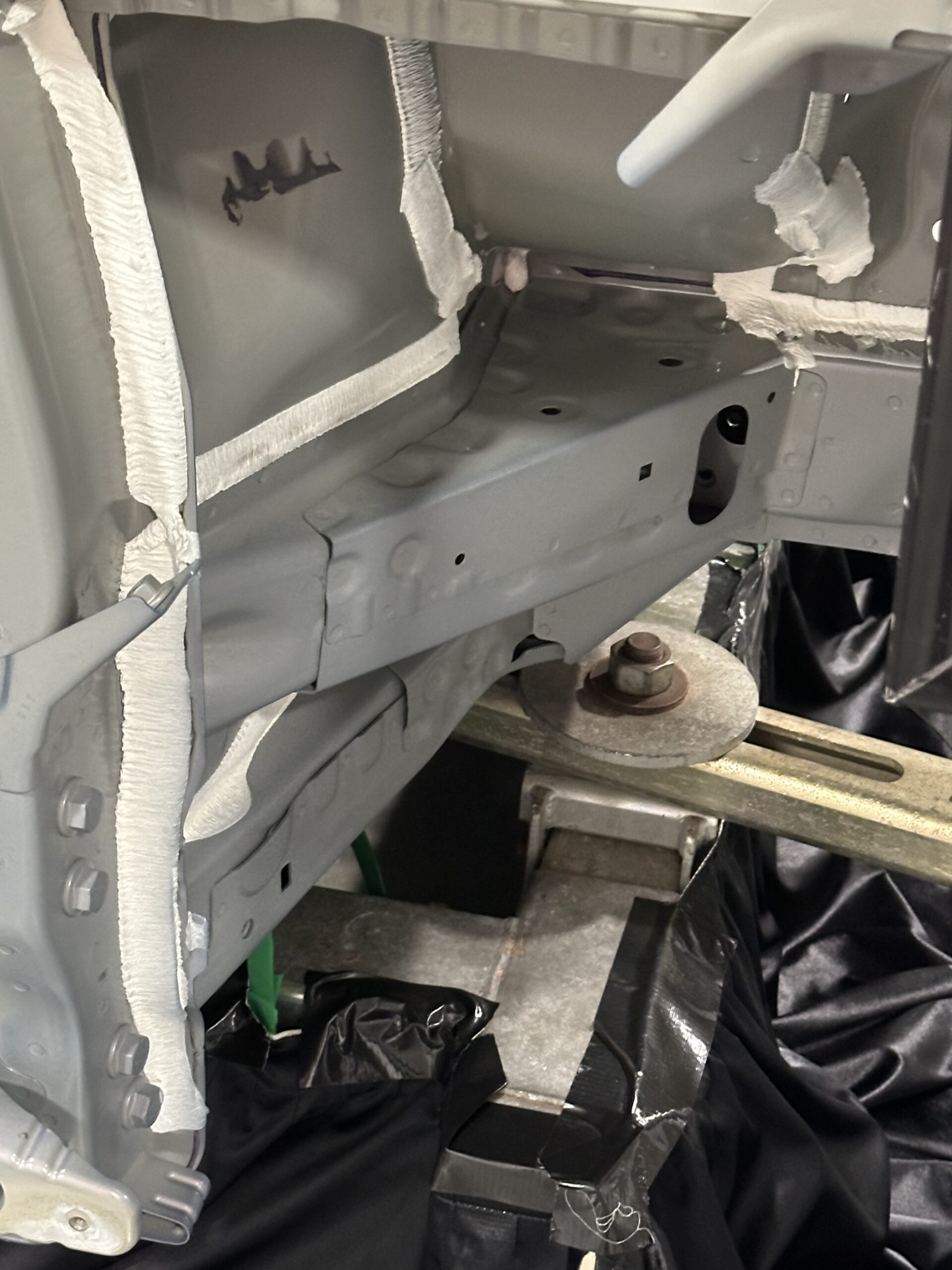 2024 Chevrolet Blazer EV Body Structure GDIS (25) - Boron Extrication