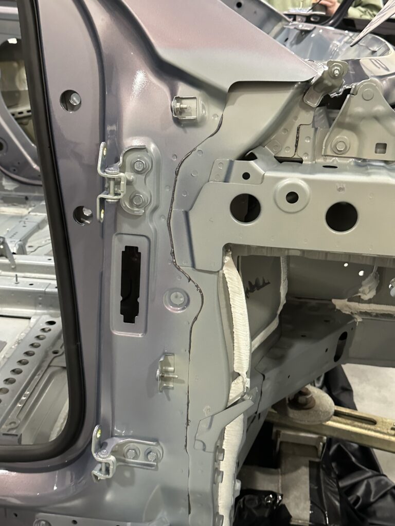 2024 Chevrolet Blazer EV Body Structure GDIS (28) - Boron Extrication