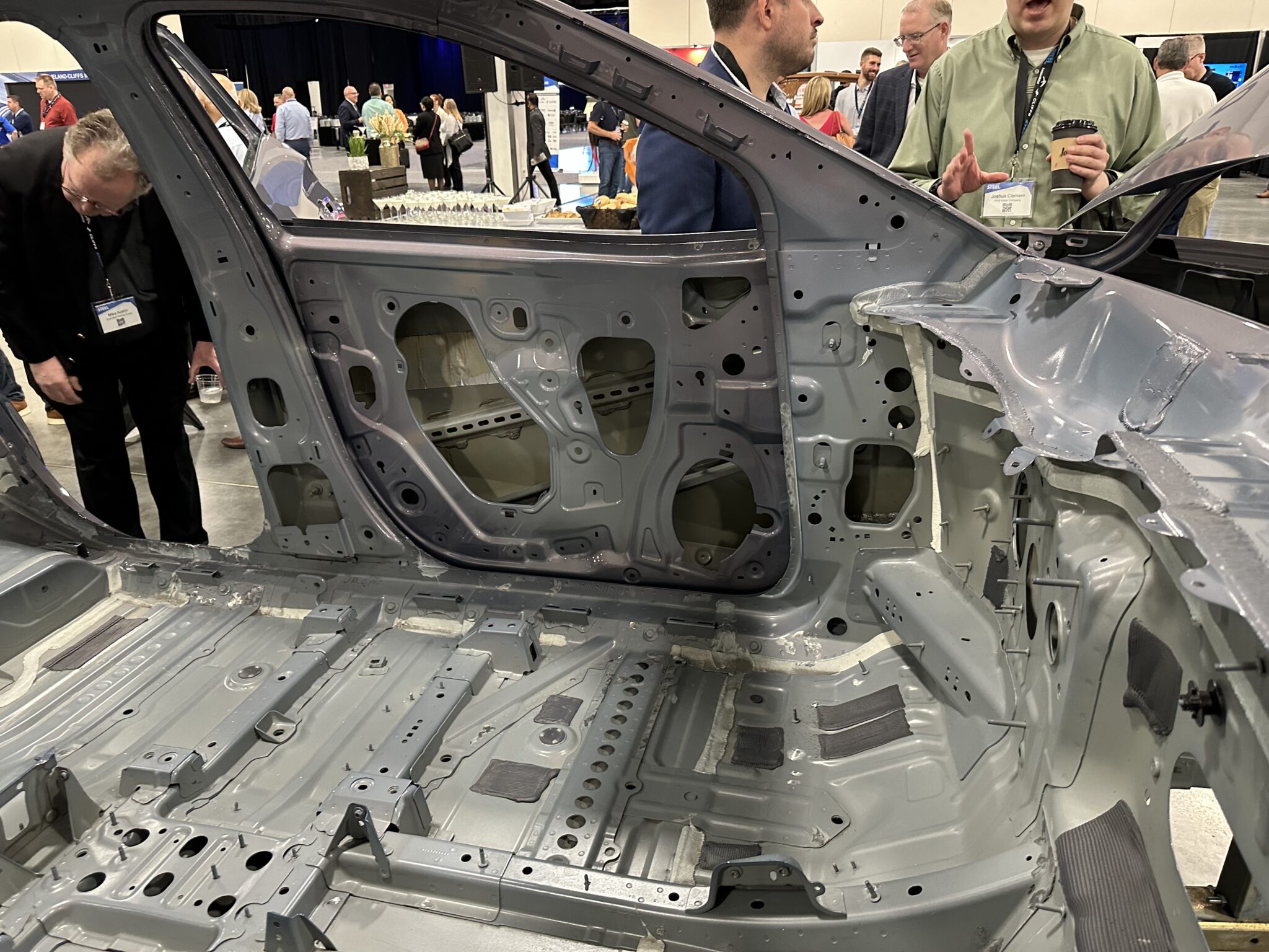 2024 Chevrolet Blazer EV Body Structure GDIS (31) - Boron Extrication